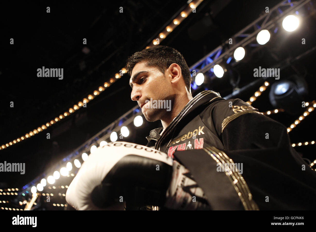 Boxing - WBA Light-Welterweight Title - Amir Khan v Paulie Malignaggi ...