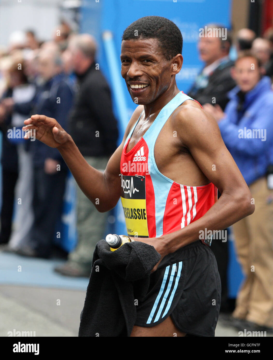 Athletics - 2010 BUPA Great Manchester Run Stock Photo - Alamy