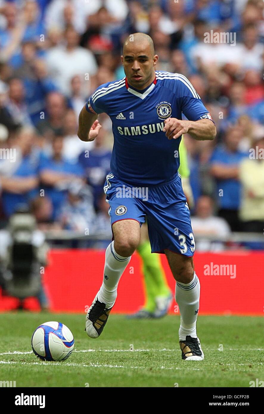 Soccer - FA Cup - Final - Chelsea v Portsmouth - Wembley Stadium. Alex ...