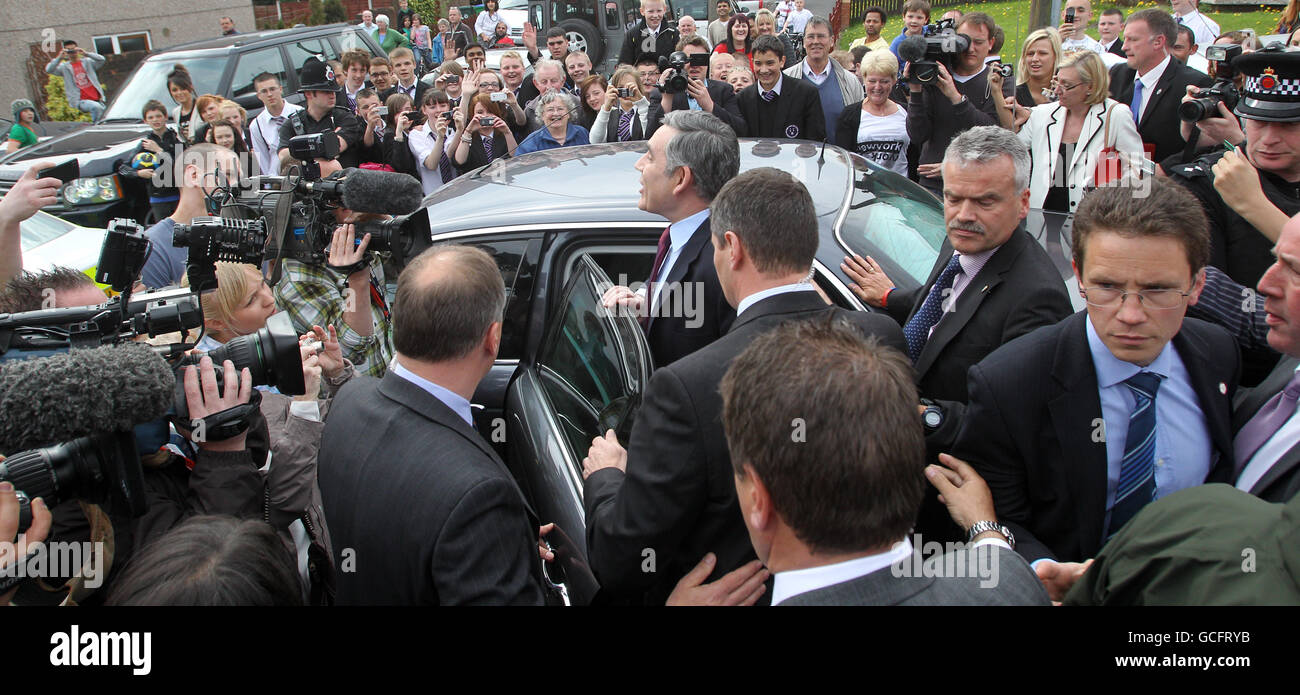 Prime Minister Gordon Brown leaves the home of Gillian Duffy in ...