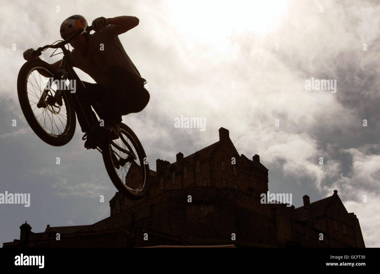 Danny MacAskill jumps his bike near Edinburgh Castle to launch the UK ...