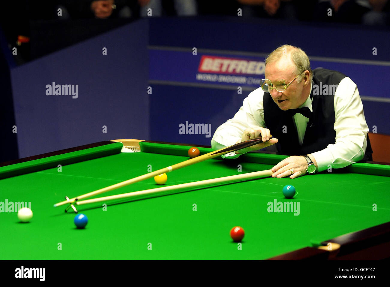 Steve Davis World Championship Snooker Hi-res Stock, 54% OFF