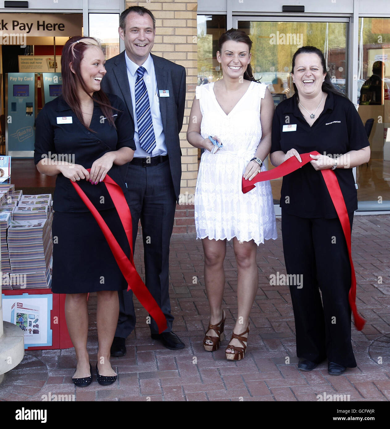 Coleen opens Argos store. Coleen Rooney opens a new Argos store at ...