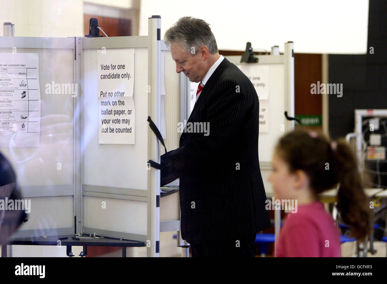 Polling booth ireland hi-res stock photography and images - Alamy