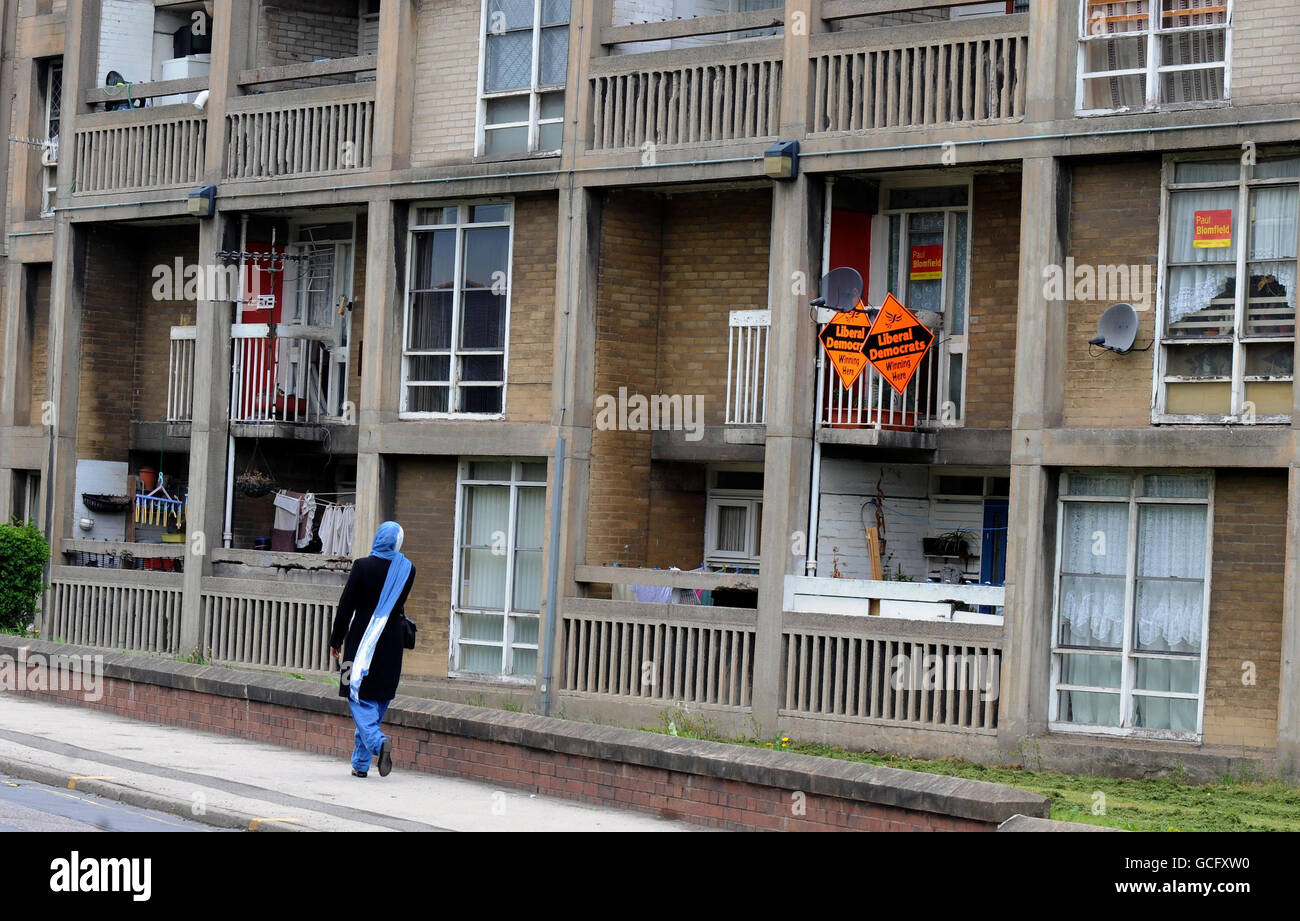 Election signs 2010 hi-res stock photography and images - Alamy
