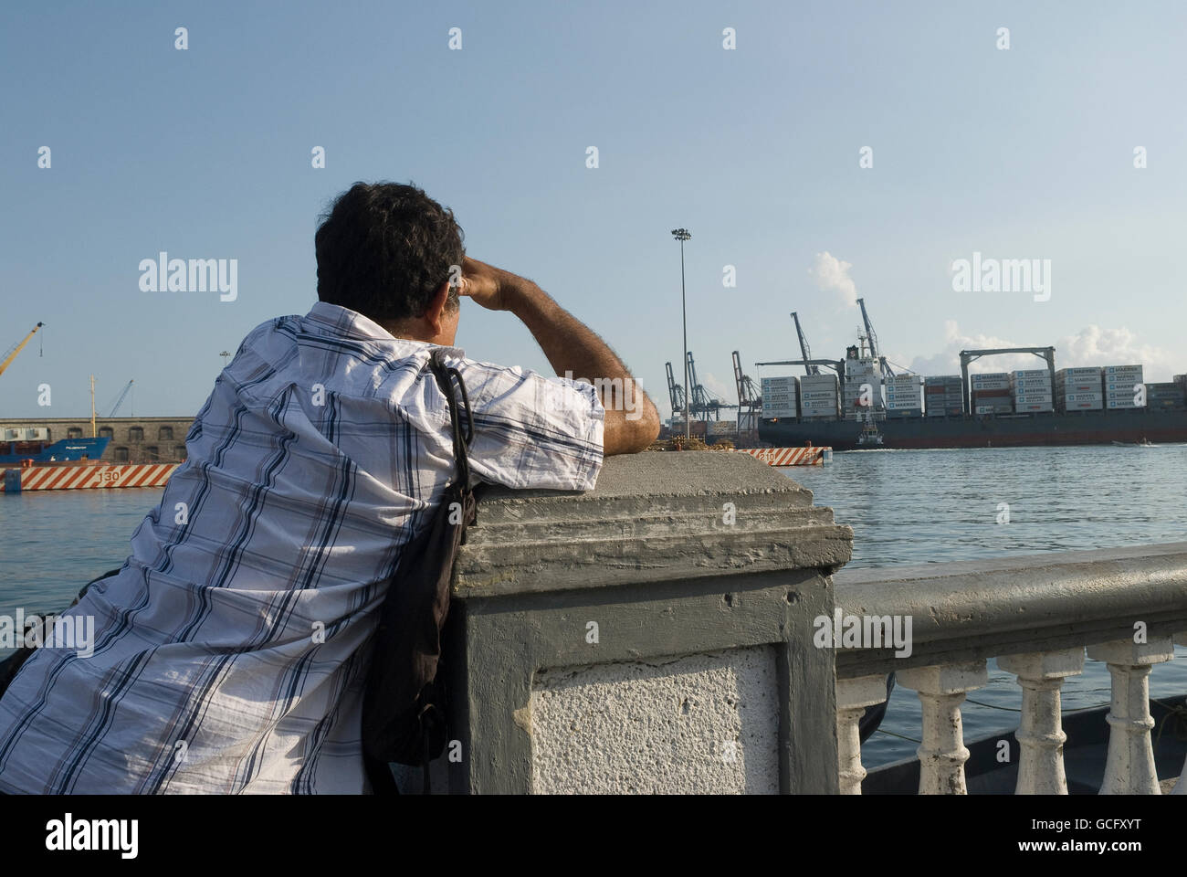 Cargo ship not aground watch hi-res stock photography and images - Alamy
