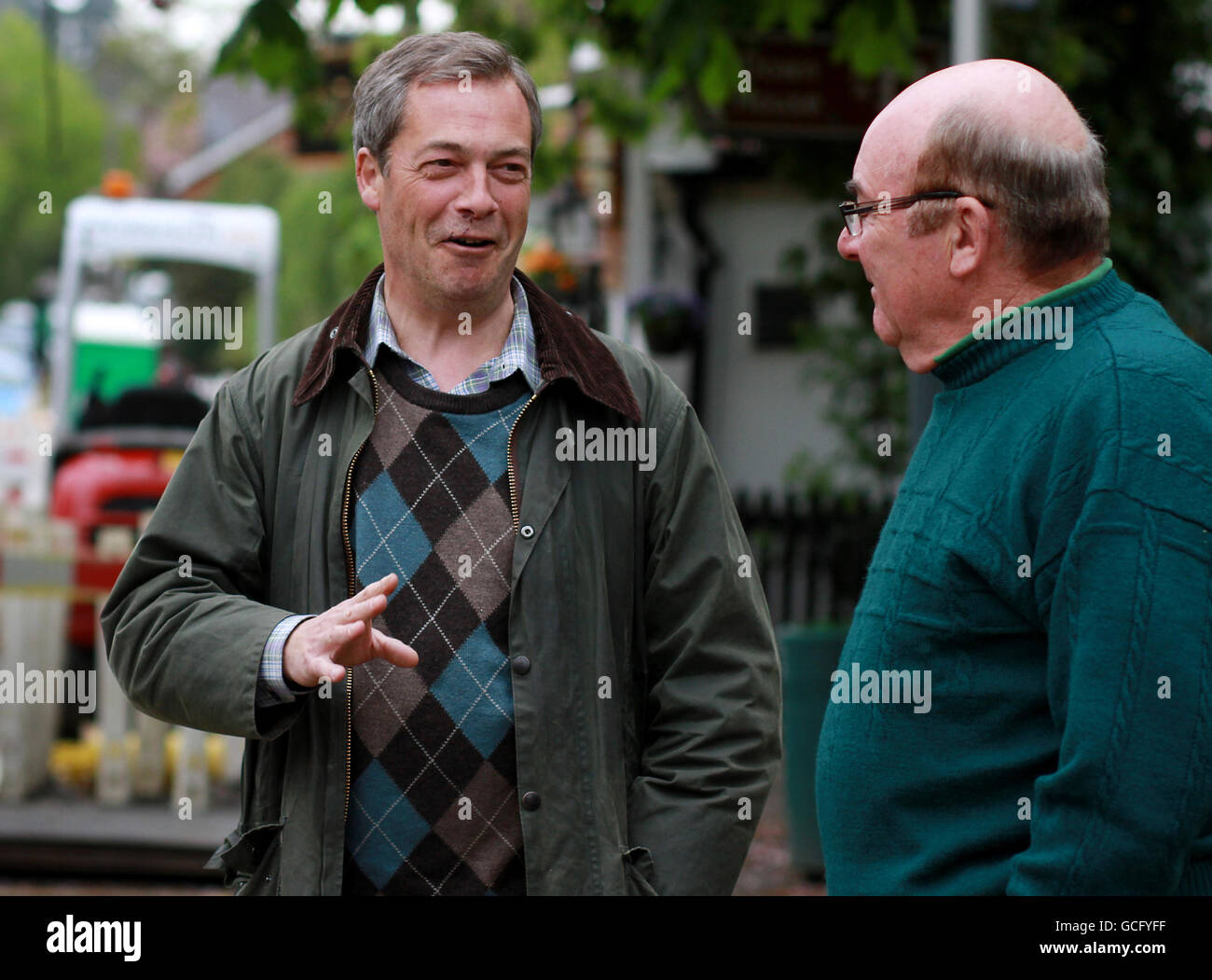 Farage friend hi-res stock photography and images - Alamy
