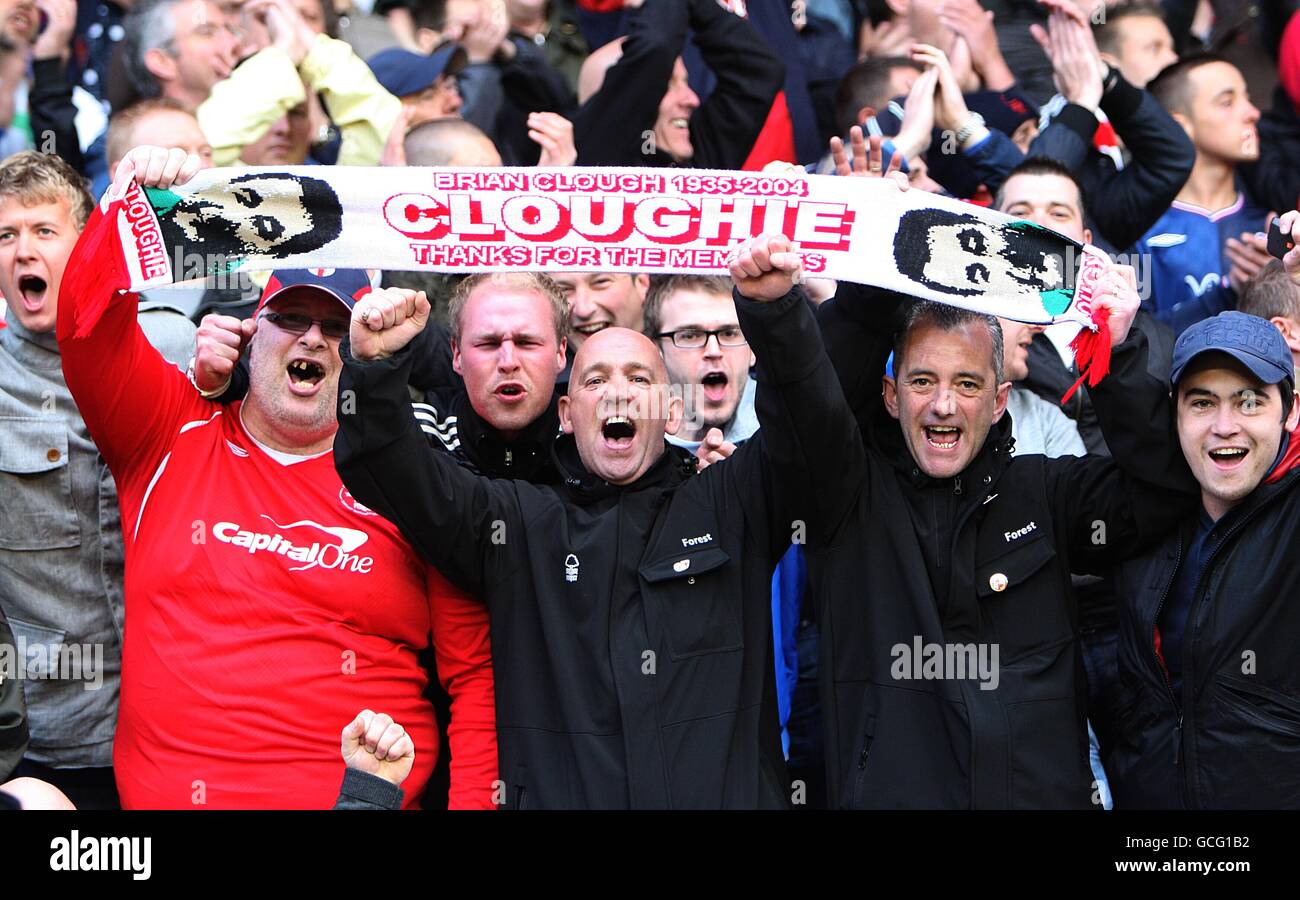 Nottingham Forest fans show their support in the stands Stock Photo - Alamy