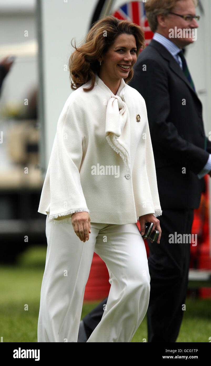 Princess royal windsor royal show hi-res stock photography and images ...