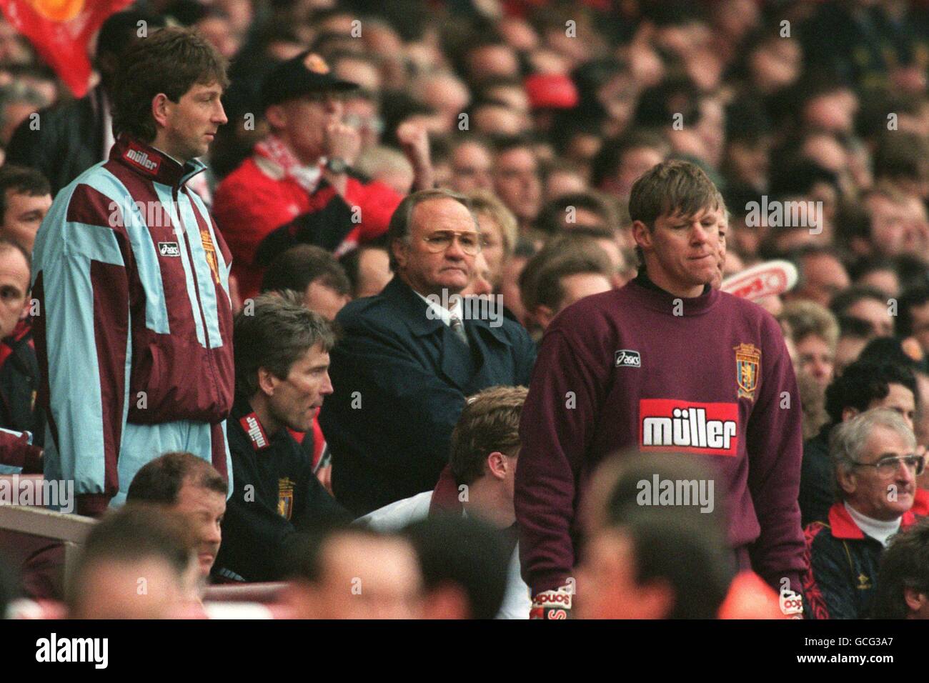 Ron atkinson manchester united hi-res stock photography and images - Alamy