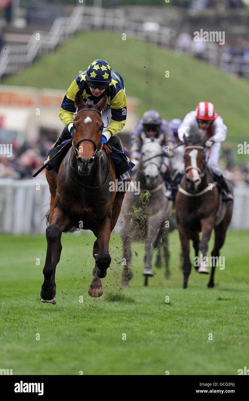 Horse Racing - May Festival - Boodles Ladies Day - Chester Racecourse ...