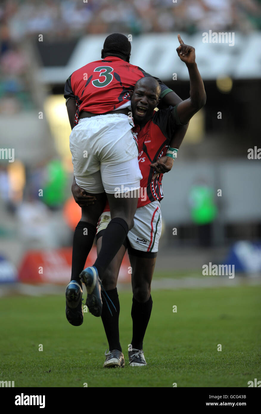 Leon shield hi-res stock photography and images - Alamy