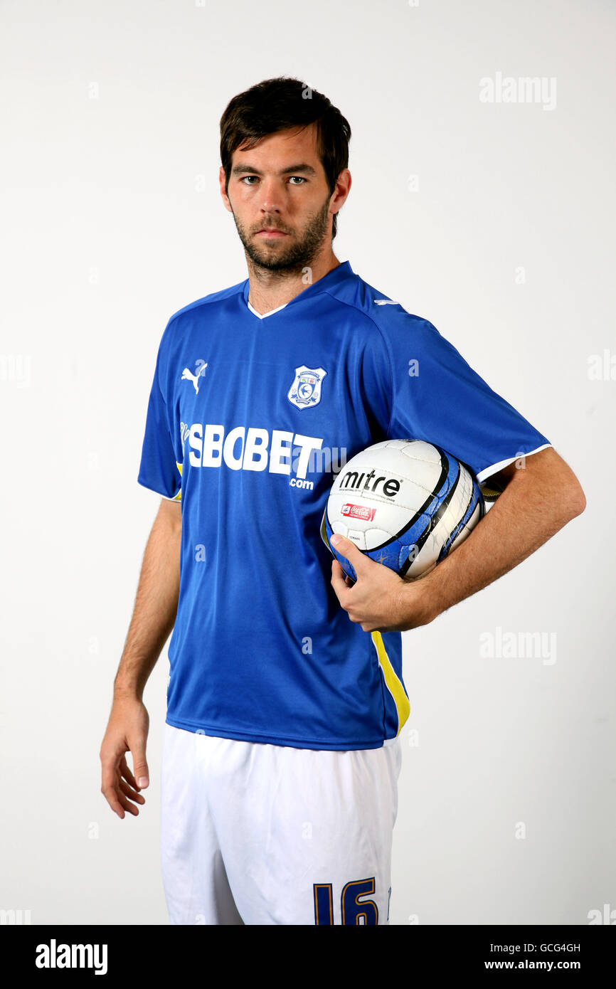Joe ledley cardiff city hi-res stock photography and images - Alamy