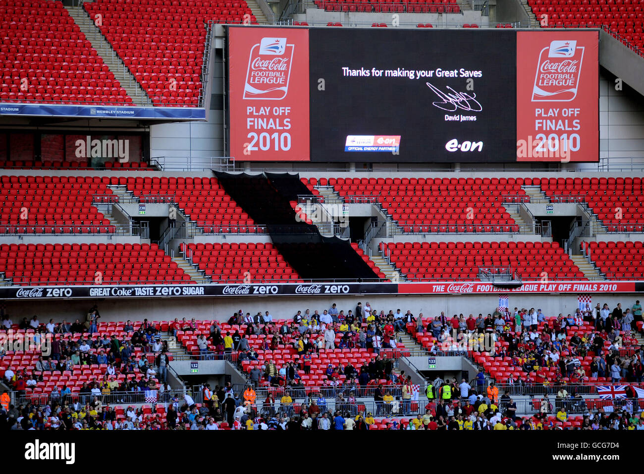 Hoarding board football stadium hi-res stock photography and images - Alamy