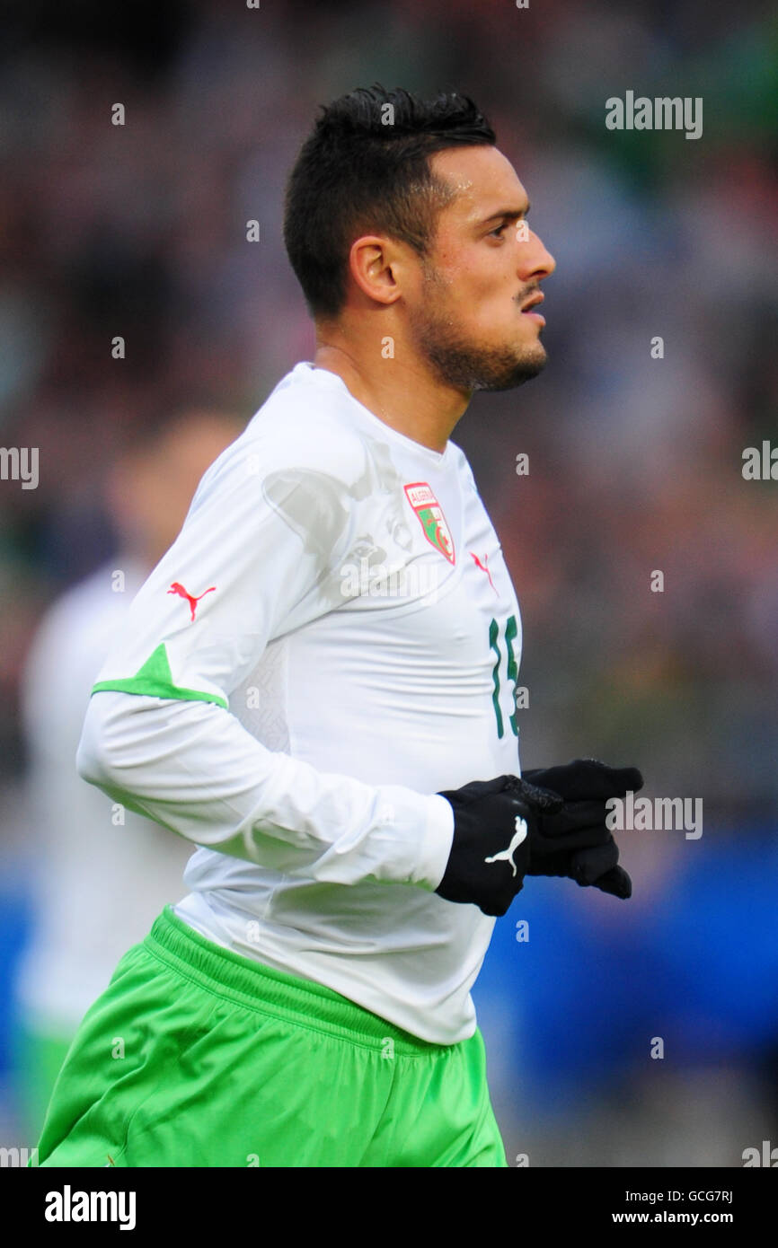 Soccer Player Algerian High Resolution Stock Photography and Images - Alamy