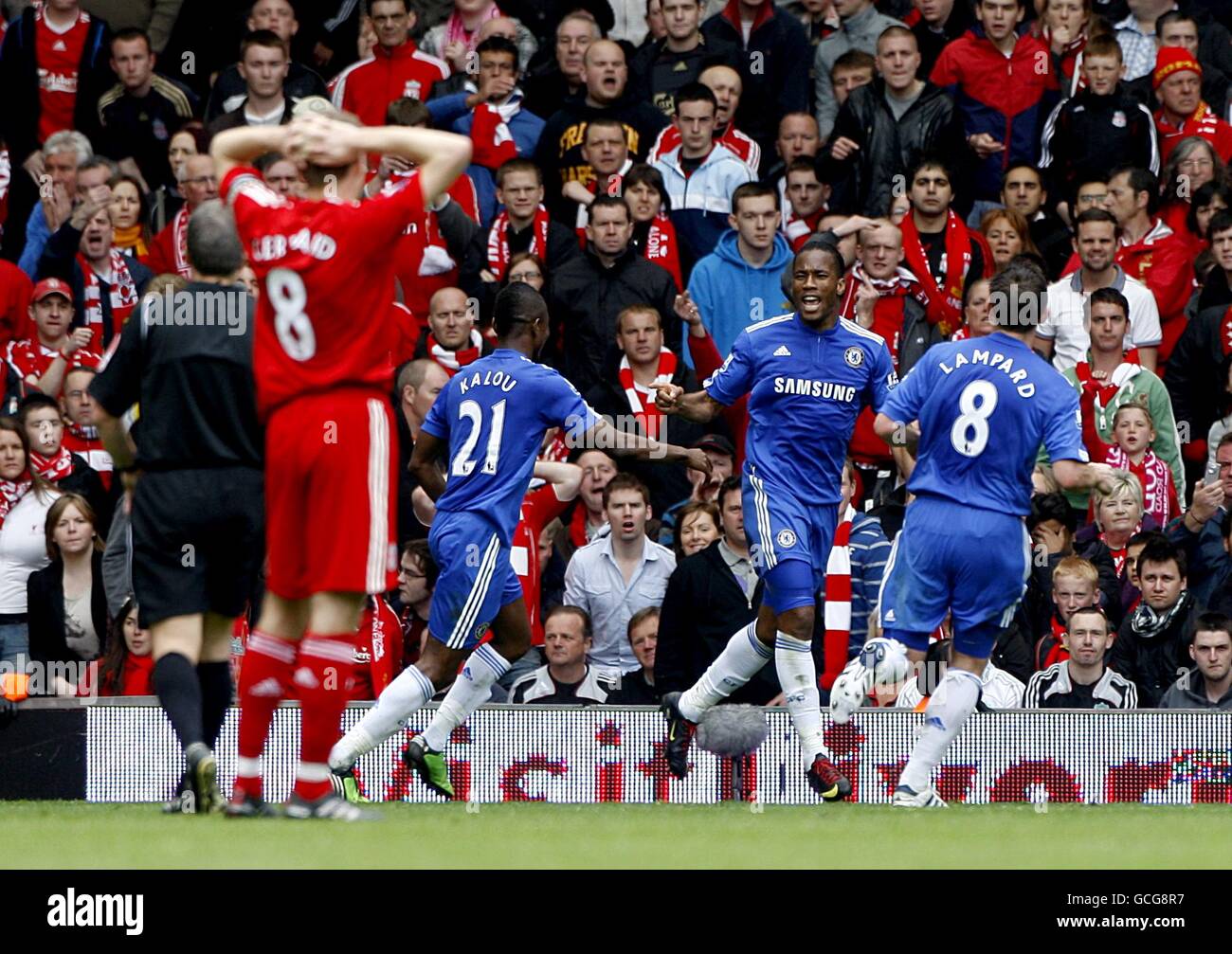 Anfield didier drogba hi-res stock photography and images - Alamy