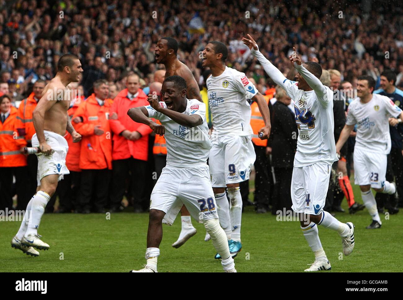 Leeds United's Max Gradel (centre) celebrates with team mates after the ...