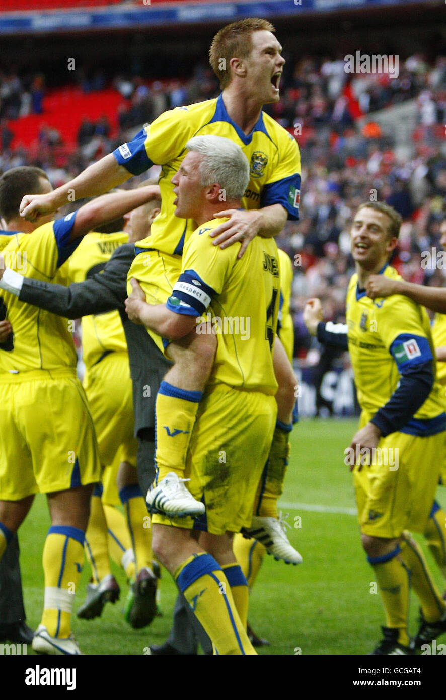 Jason walker hi-res stock photography and images - Alamy