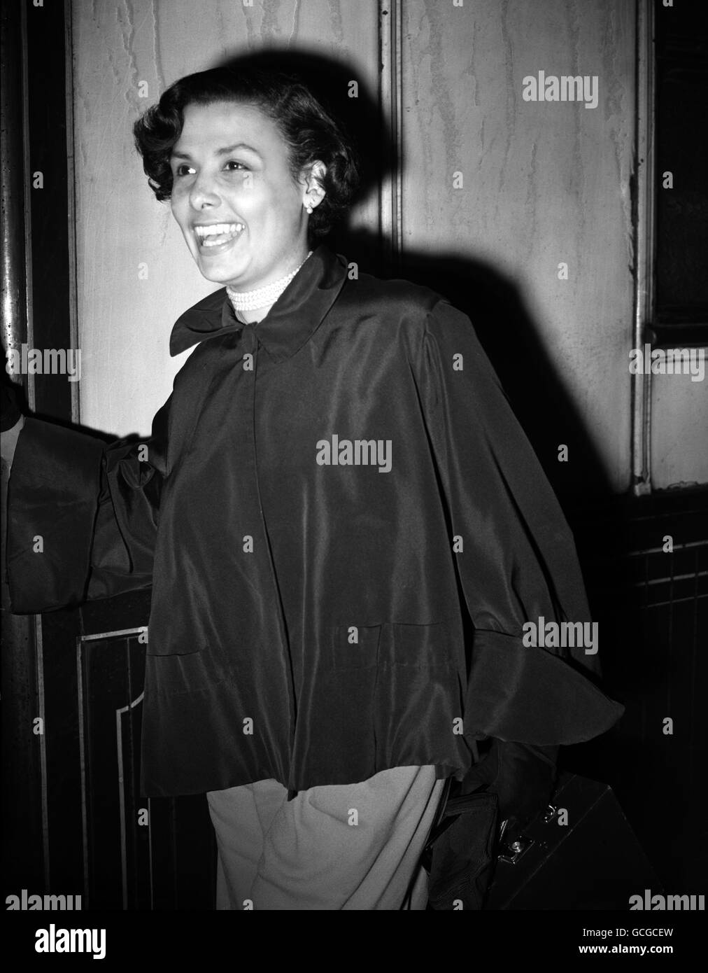 Singer wears Black and White Stock Photos & Images - Alamy