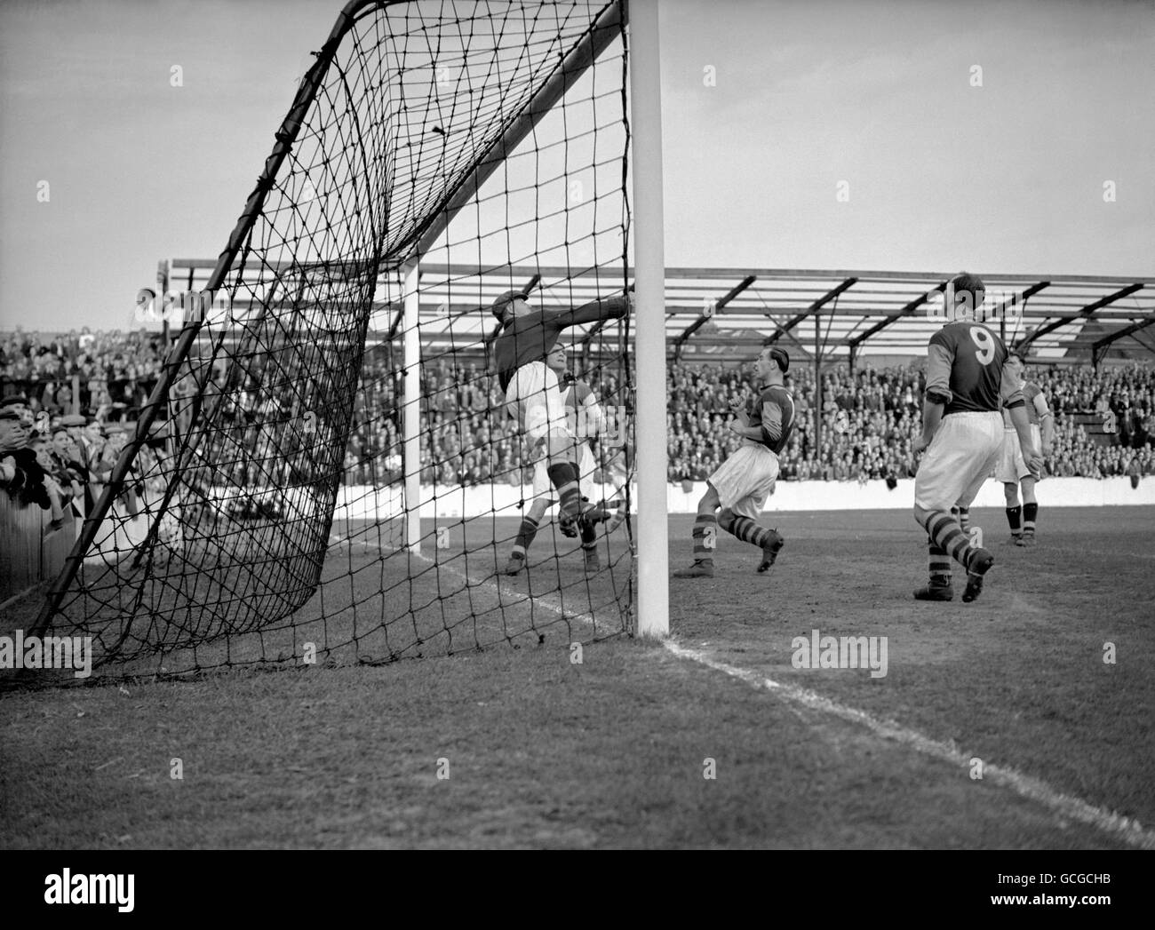 Soccer - League Division Two - West Ham United v Coventry City - Upton ...