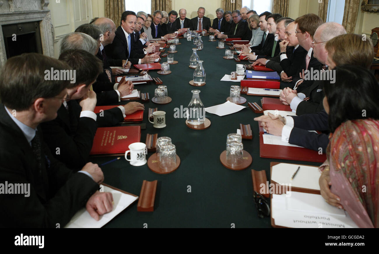 Downing street cabinet table hi-res stock photography and images - Alamy