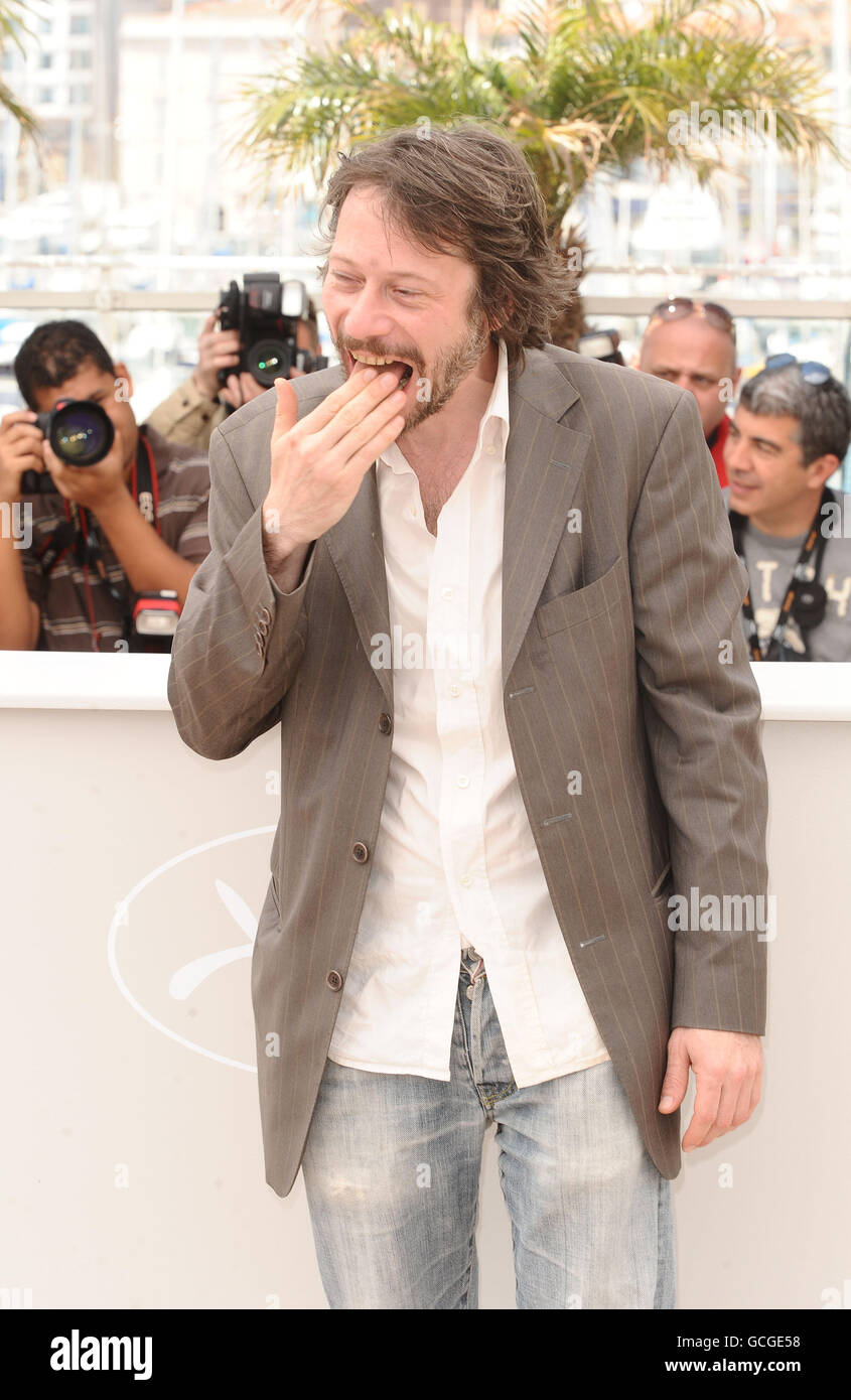Mathieu amalric tournee photocall hi-res stock photography and images ...