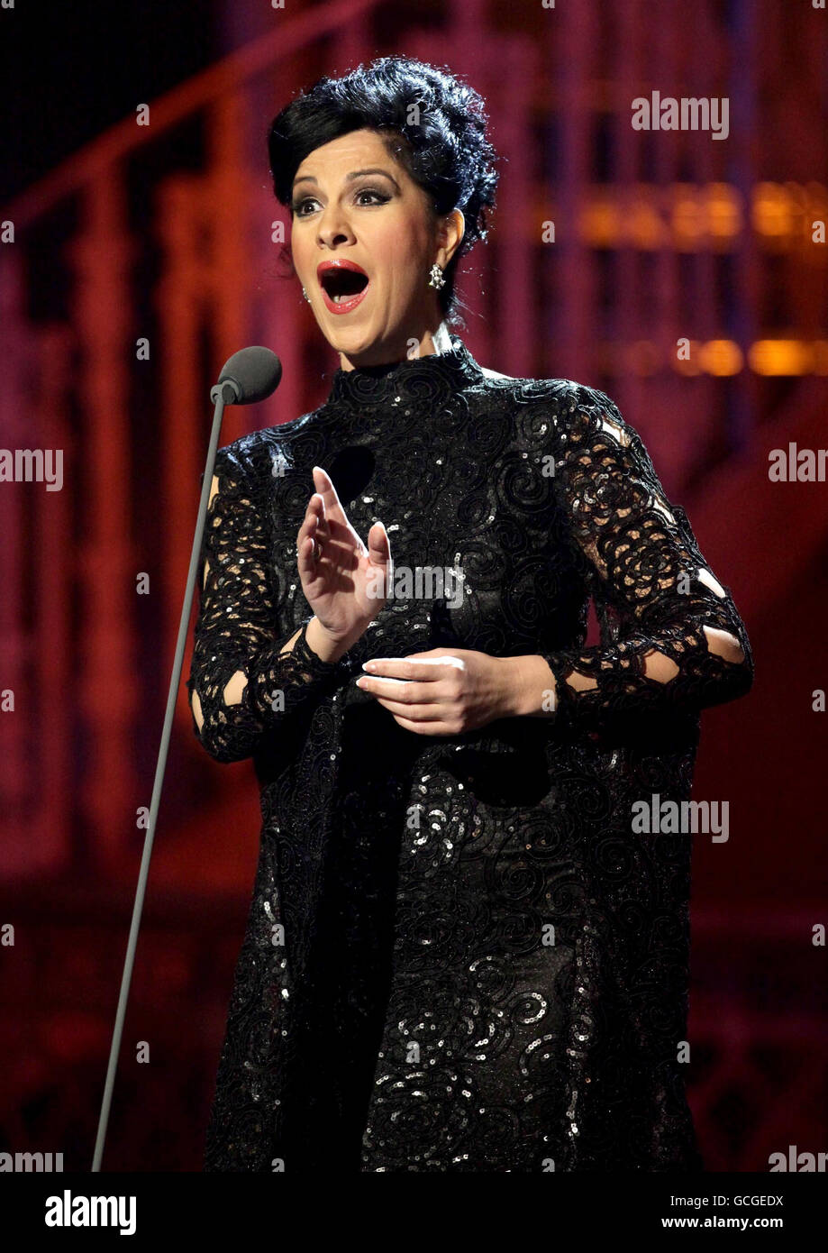 Angela gheorghiu royal albert hall hi-res stock photography and images ...