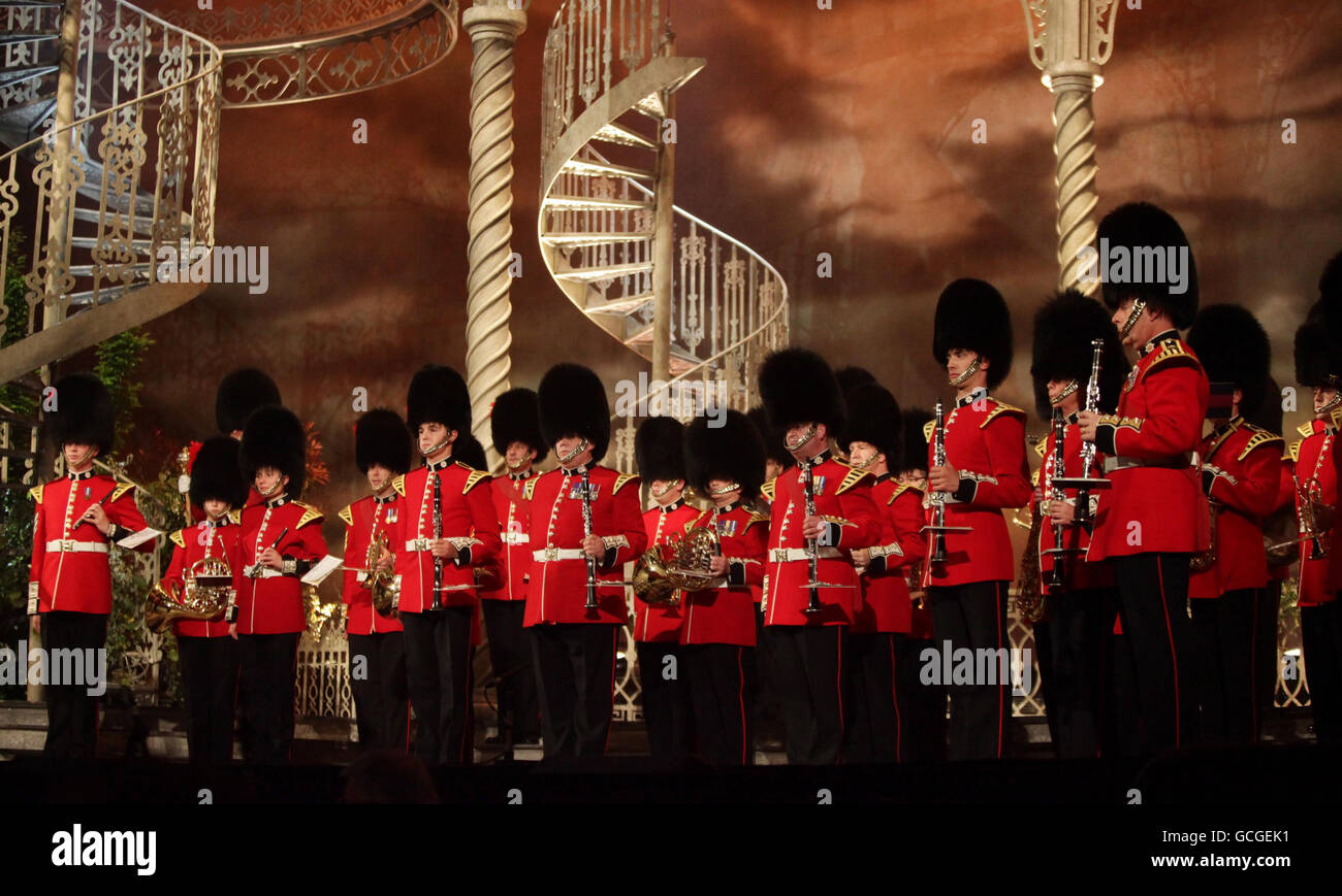 Band coldstream guards hi-res stock photography and images - Alamy