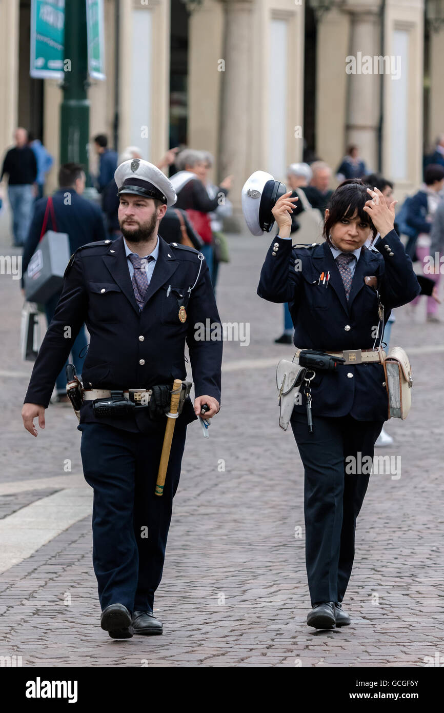 Italy police female hi-res stock photography and images - Alamy