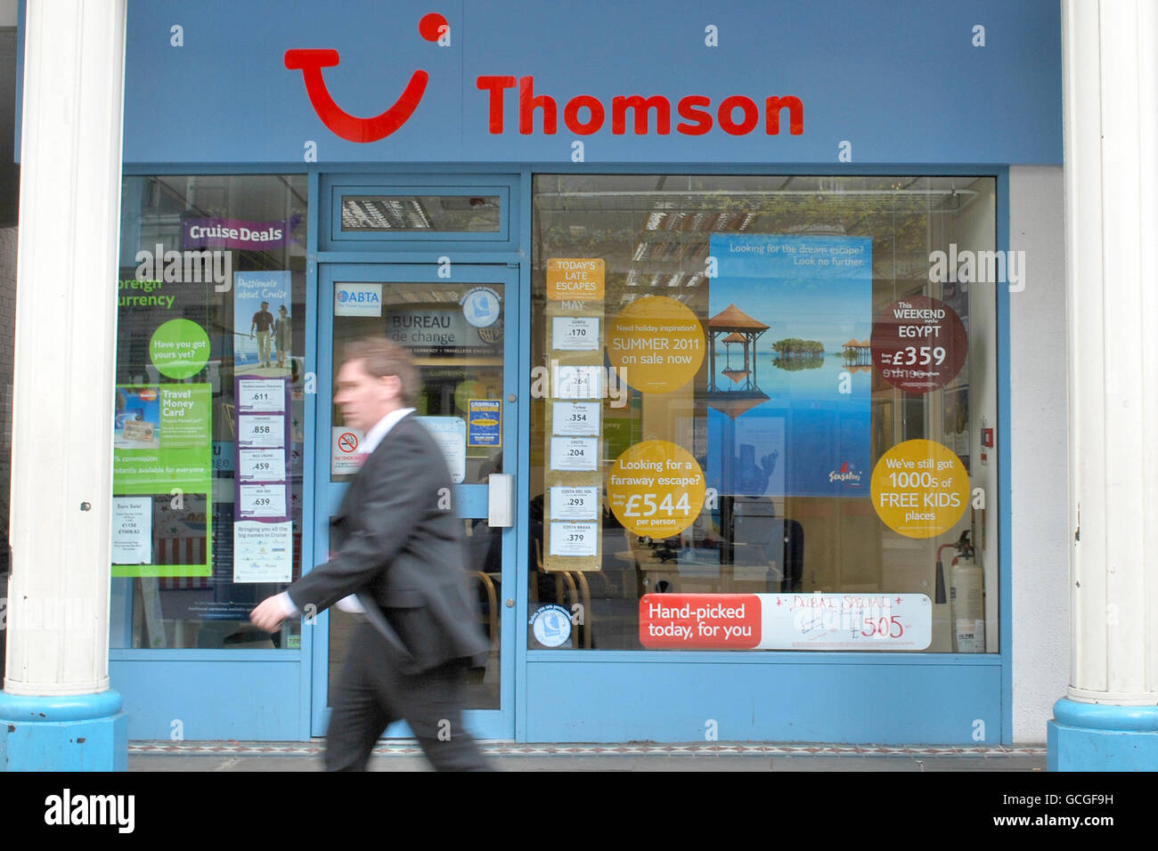 Frontage signage sign lewpics hi-res stock photography and images - Alamy