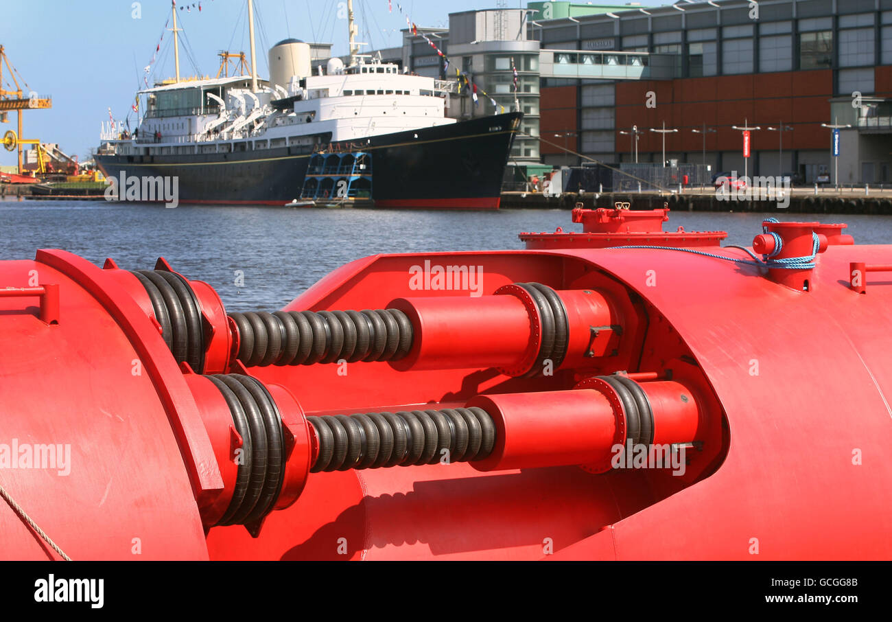 Wave energy generator hi-res stock photography and images - Alamy