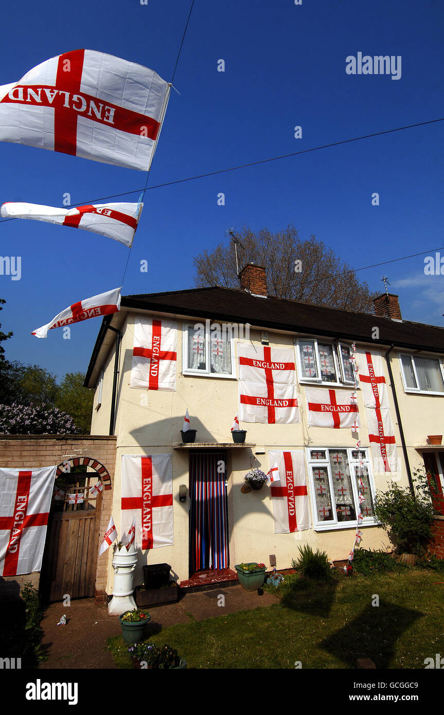 England flags removal Stock Photo - Alamy
