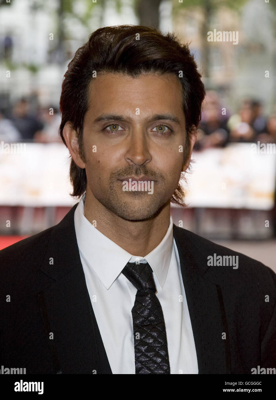 Hrithik roshan arrives for the premiere of kites hi-res stock ...