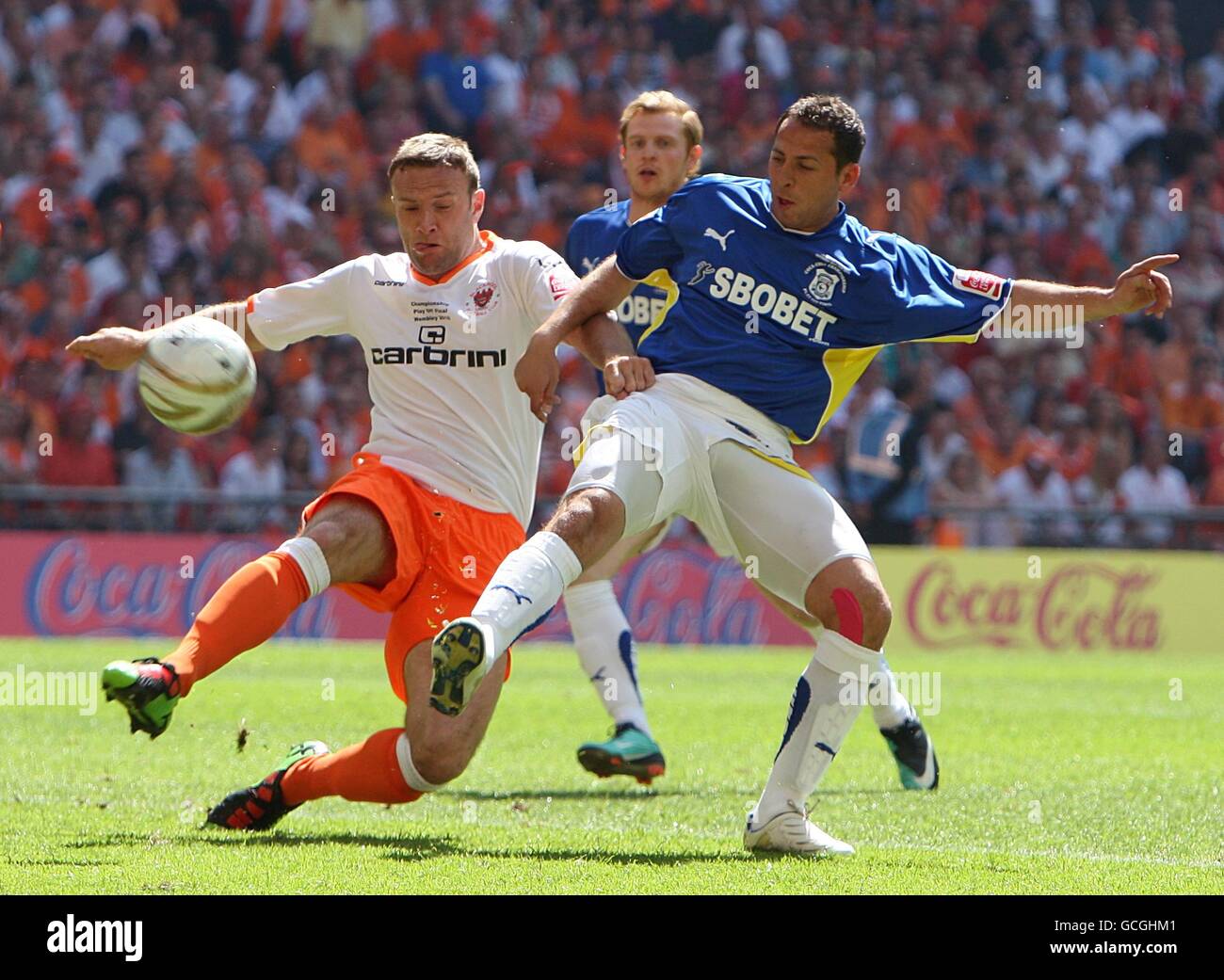 Blackpool's Ian Evatt (left) and Cardiff City's Michael Chopra (right ...
