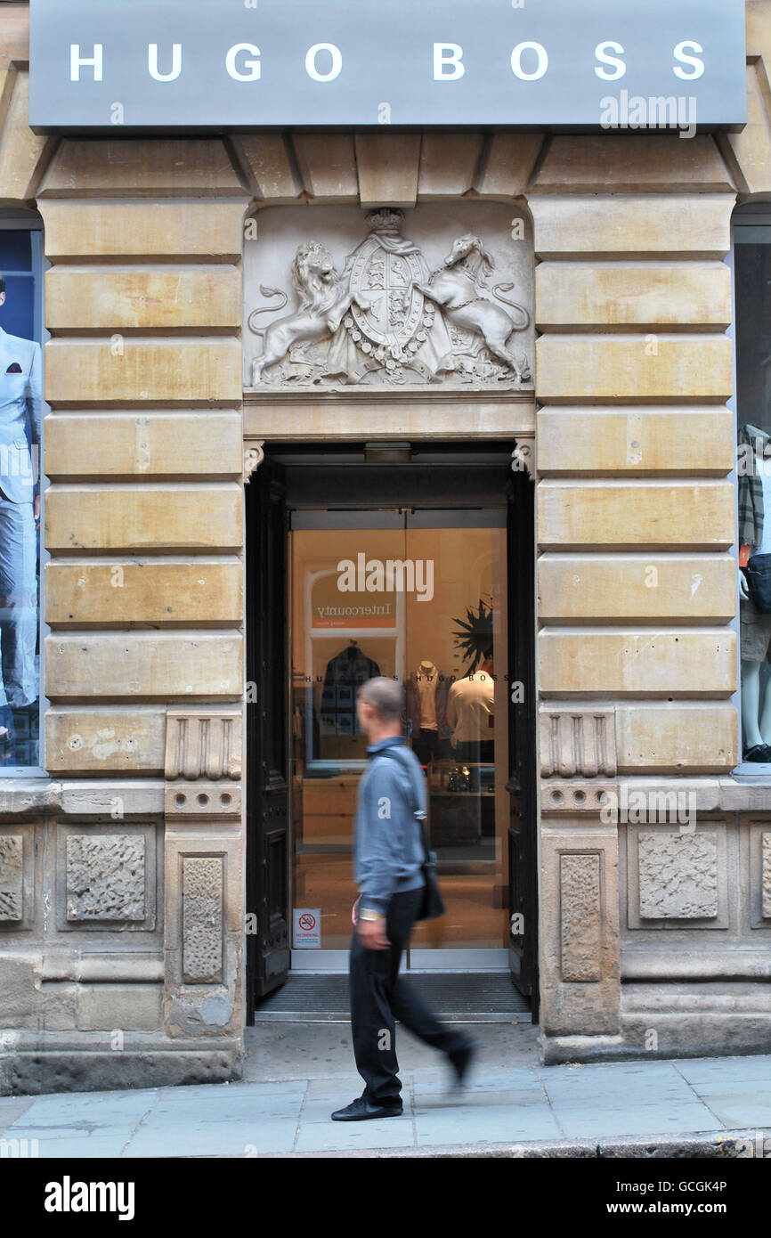 Hugo boss signage hi-res stock photography and images - Alamy