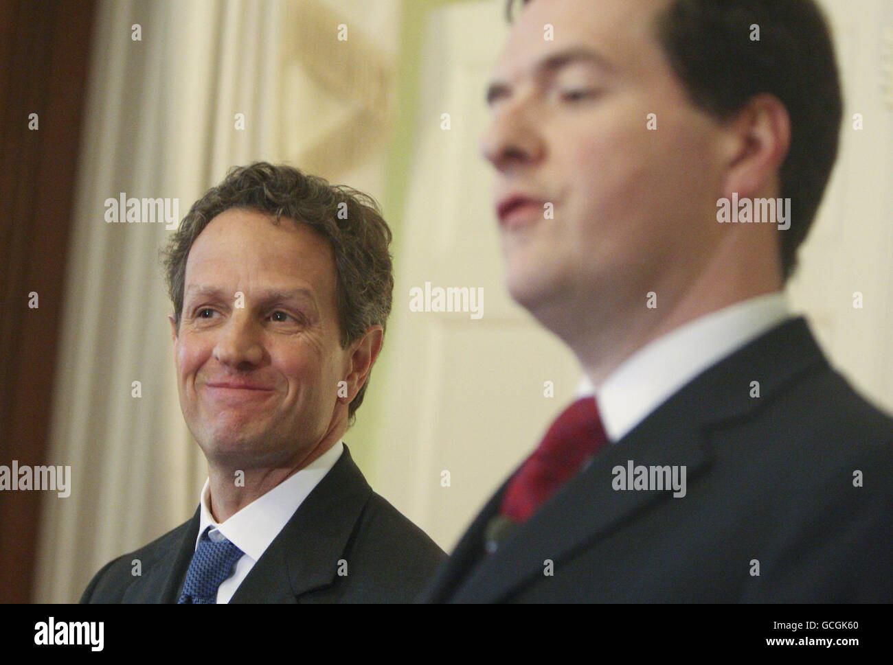 Speaks with timothy geithner hi-res stock photography and images - Alamy