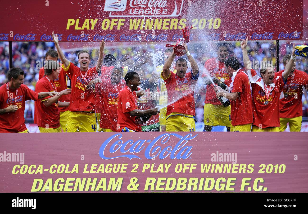 Soccer - Coca-Cola Football League Two - Play Off - Final - Dagenham ...