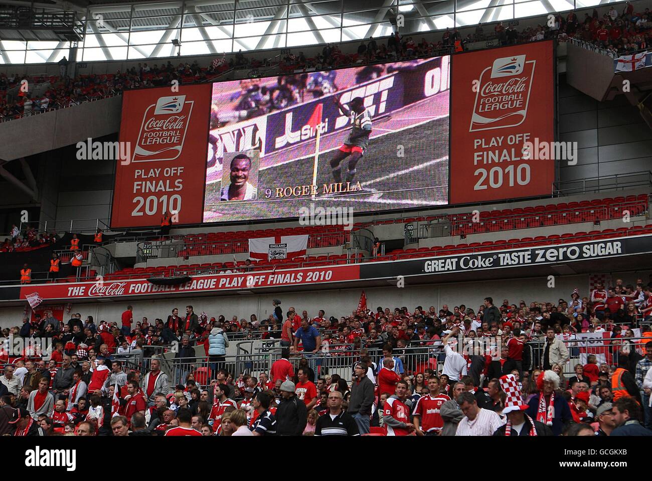 The scoreboard at wembley hi-res stock photography and images - Alamy