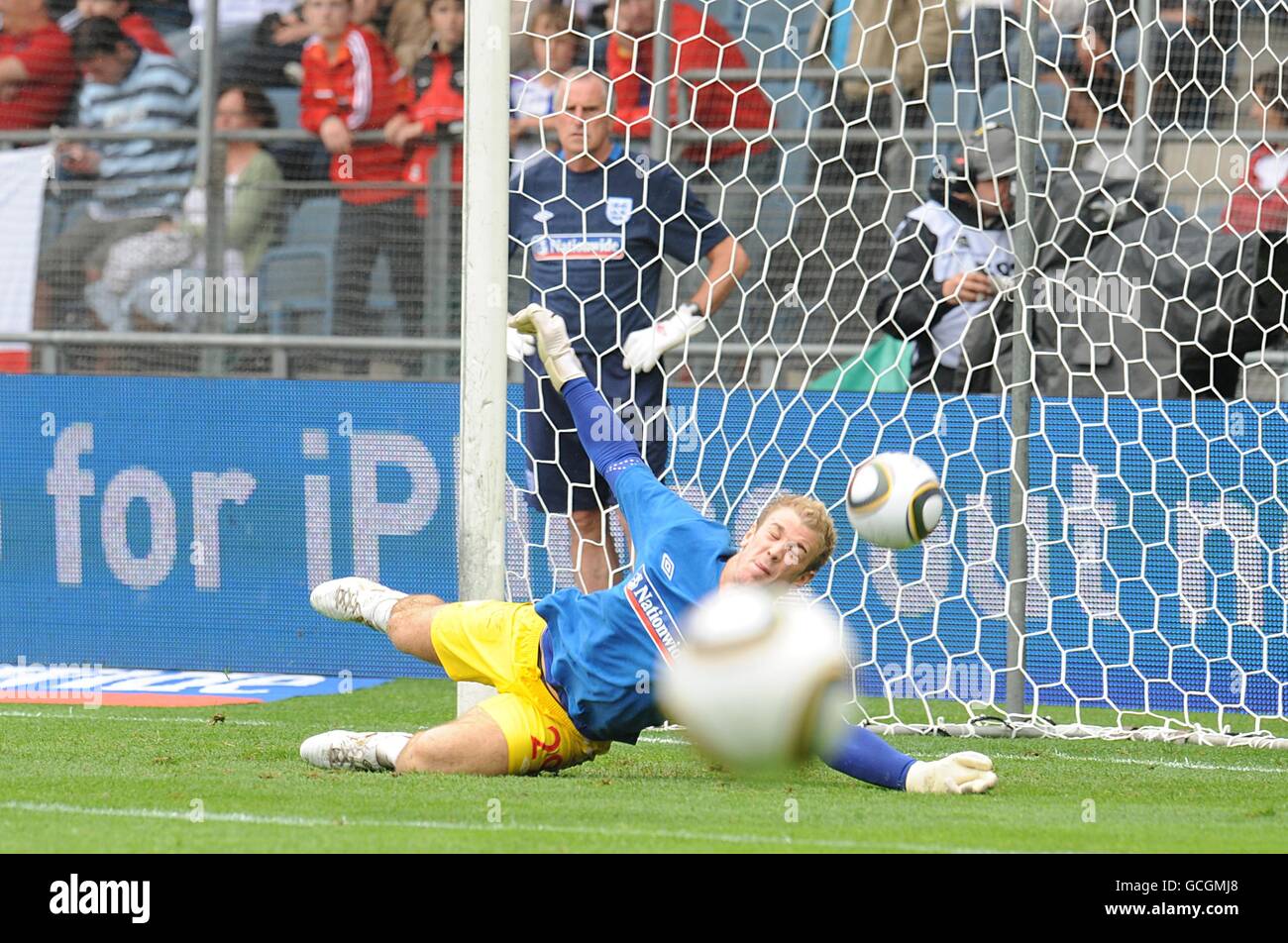 Soccer - International Friendly - Japan v England - UPC-Arena Stock ...