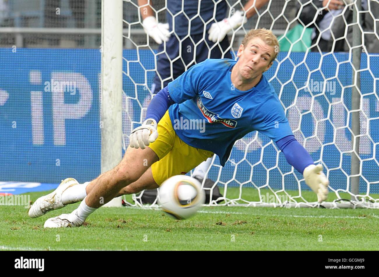Soccer - International Friendly - Japan v England - UPC-Arena Stock ...