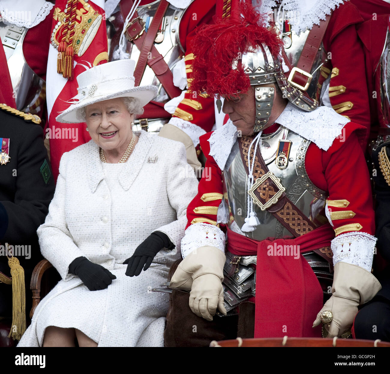 Queen Elizabeth II with Major Paul Champness, Captain of the Pikemen ...