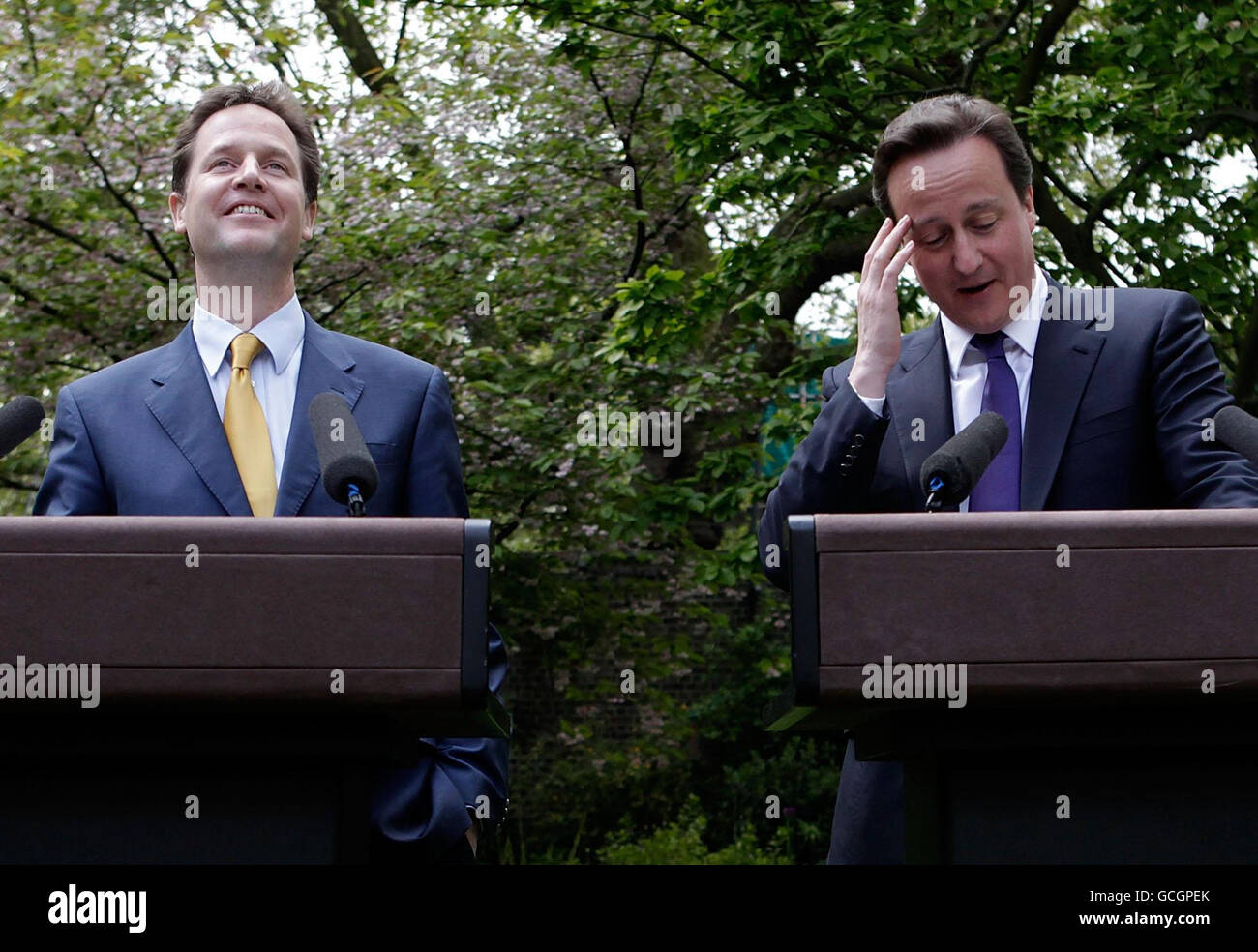 Prime Minister David Cameron (right) and Deputy Prime Minister Nick ...