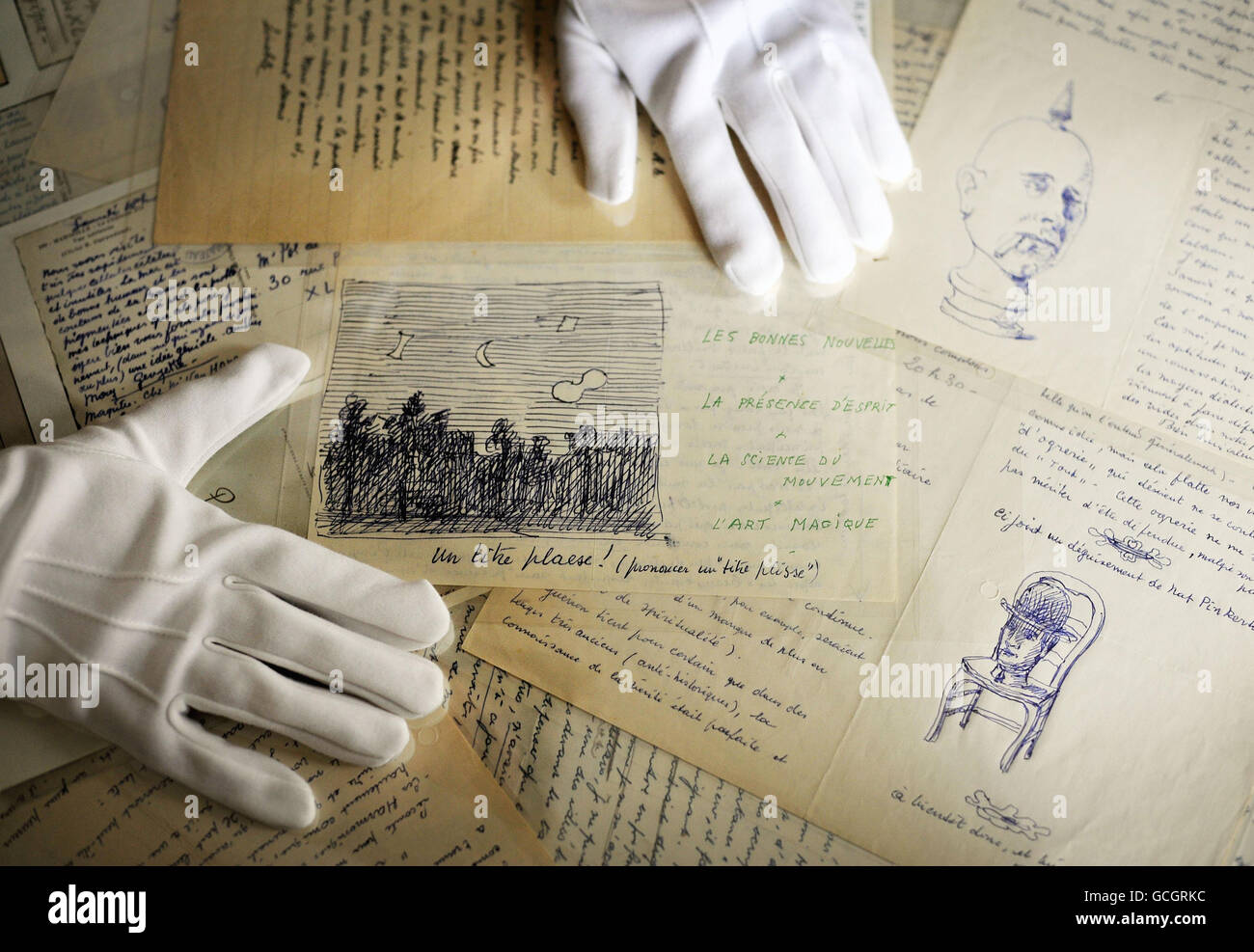 Rene magritte painting hi-res stock photography and images - Alamy