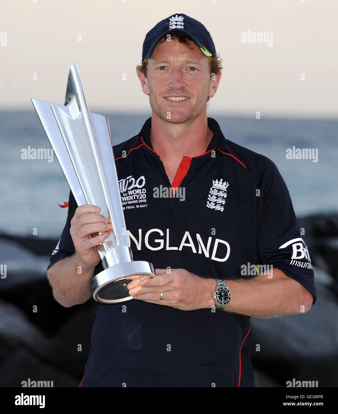 England captain Paul Collingwood poses with the ICC World Twenty20 ...