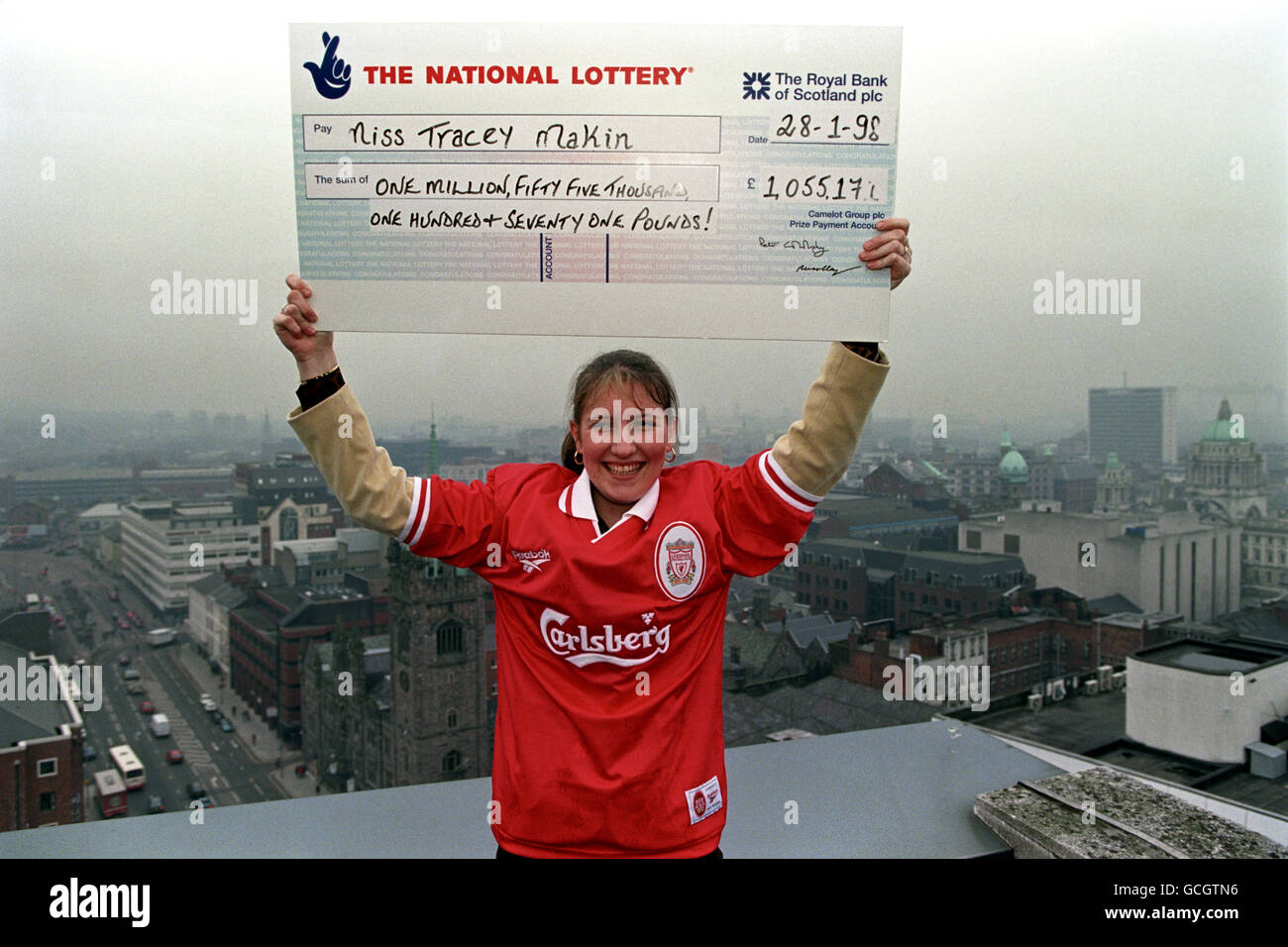 Million Pound Cheque High Resolution Stock Photography and Images - Alamy