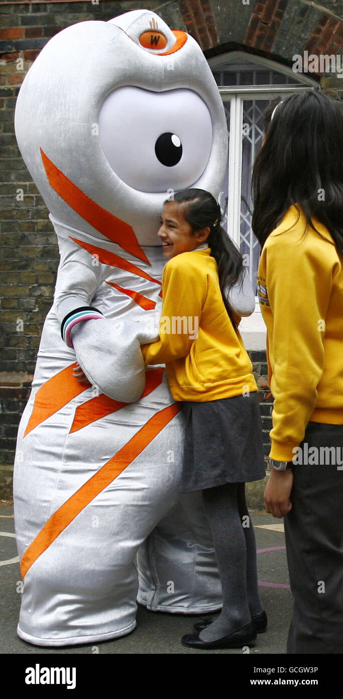 Launch london 2012 olympic paralympic mascots hi-res stock photography ...