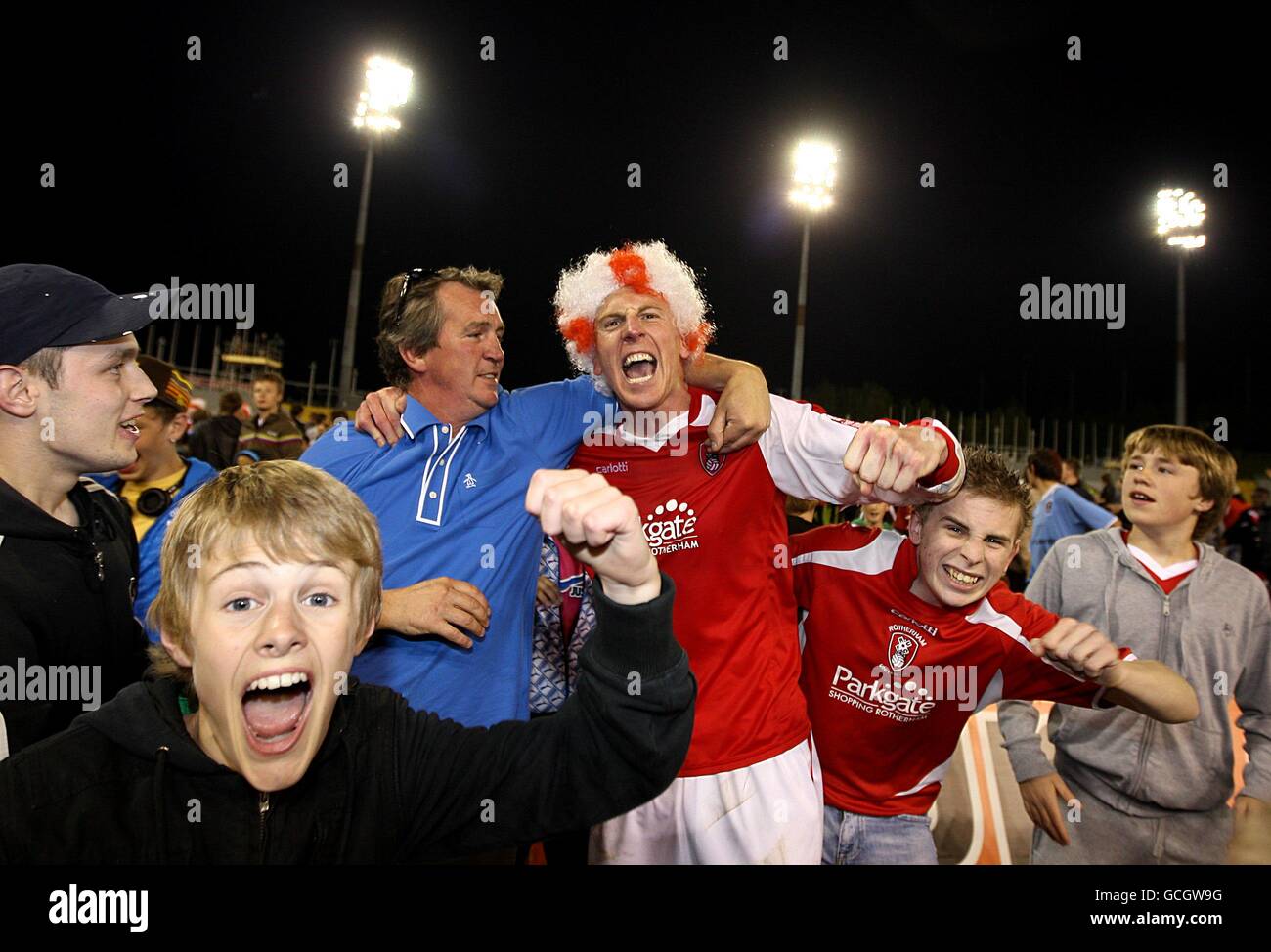 Soccer - Coca-Cola Football League Two - Play Off Semi Final - Second ...