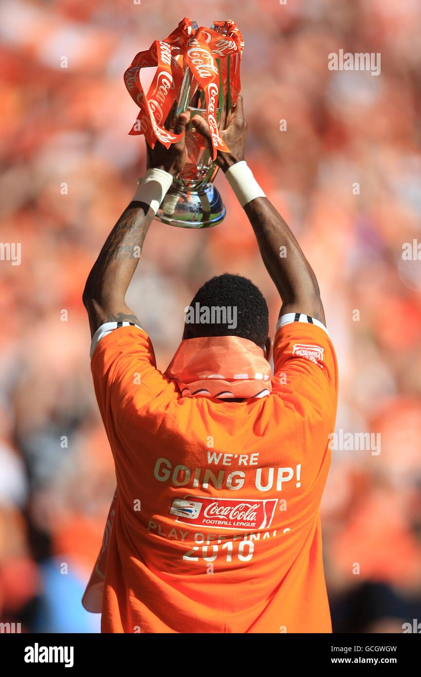 Soccer - Coca-Cola Football League Championship - Play Off Final ...
