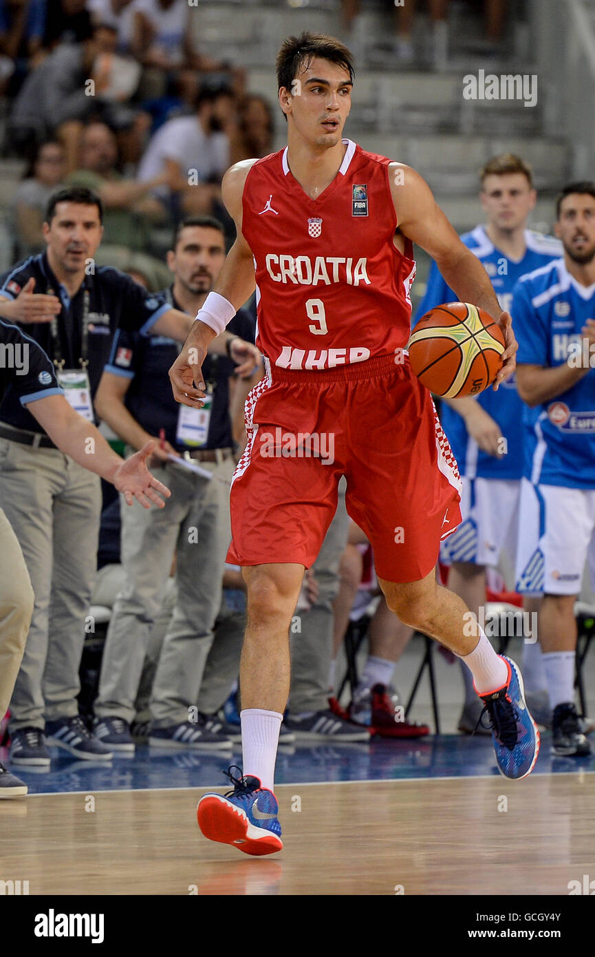 Dario saric basketball hi-res stock photography and images - Alamy
