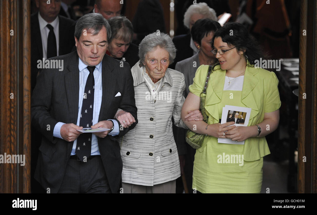 Harry Carpenter Memorial High Resolution Stock Photography and Images ...